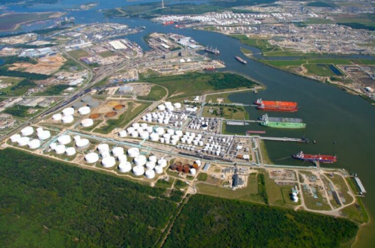 Houston Terminal – Rotterdamse Tank Rederij (RTR) Barging B.V.